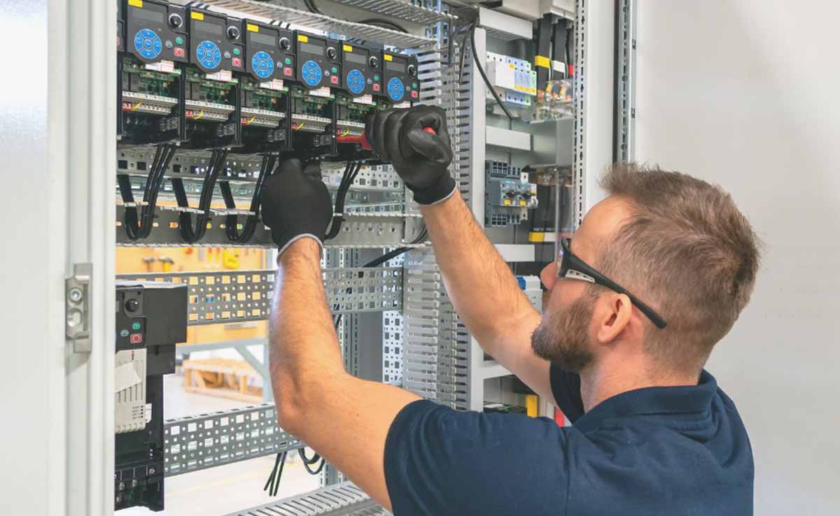 Commercial Electrical Services Alexandria | Electrical Contractors